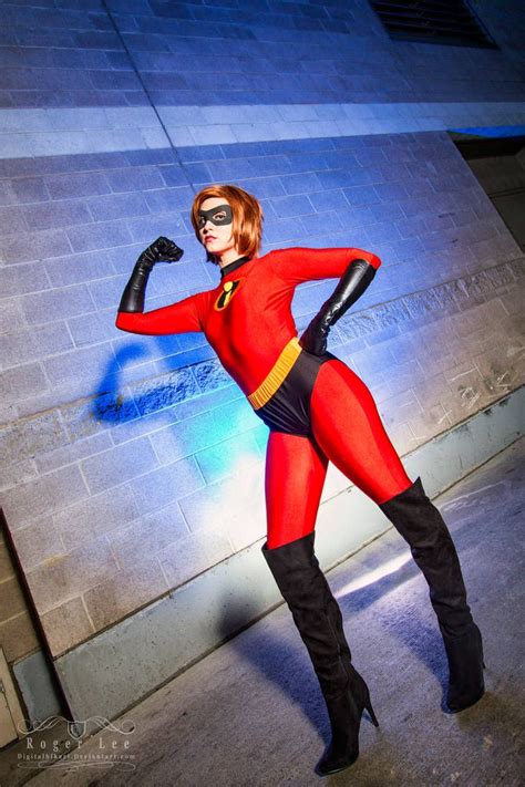 Mrs Incredible By Novembercosplay On Deviantart The Incredibles