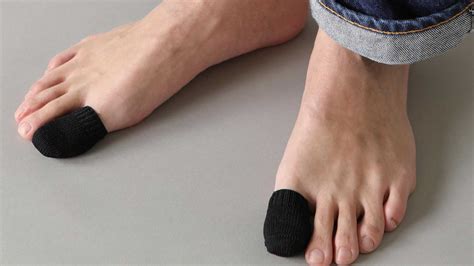 This Japanese Company Created A Small Sock For Your Big Toe Pageone
