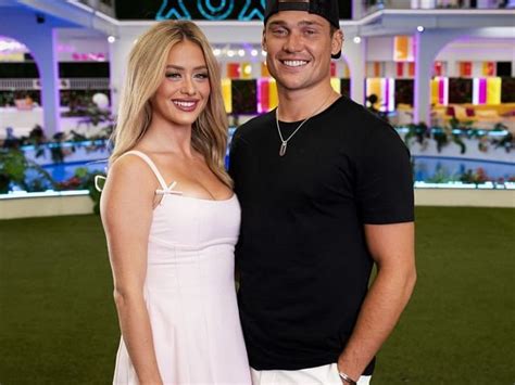 I Feel Like Its Fake— Aaron And Kaylors Relationship Divides Love Island Usa Season 6 Fans