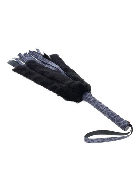 Sex And Mischief Cougar Faux Fur Flogger Navyblack Shop Velvet Box