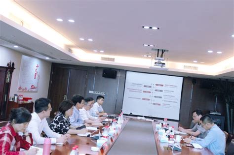宁波住建局总工程师沈浩一行莅临甬港现代控股集团调研指导