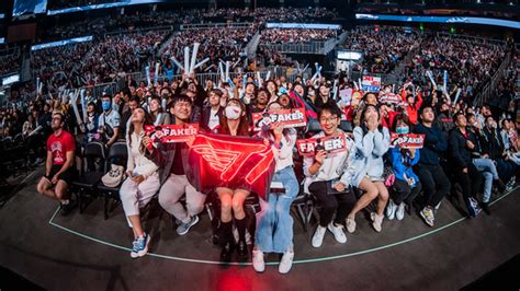 T1 중국 유일 4강팀 Jdg 잡아…결승은 ‘lck 내전