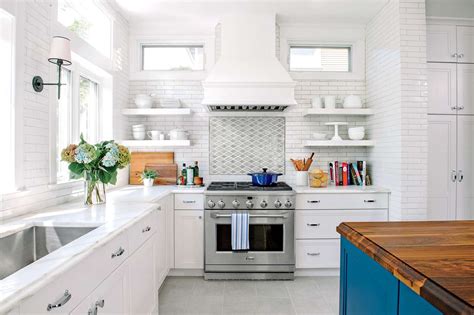 10 Things In Your Kitchen To Toss Immediately