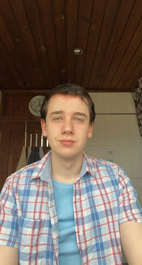 Good Lighting Makes A Photo Scrolller