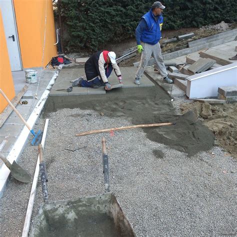 Тротоарни плочки доставка и полагане Строителни услуги София Тротоарни плочки асфалти