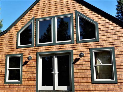 Cedar Shingle Siding Photo