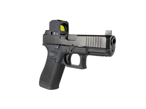 Trijicon Rcr 3 25 Moa Red Dot Sight Review Thegunzone