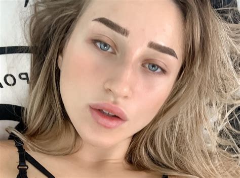 Natalia Fadeev Picture Natalia Fadeev 18