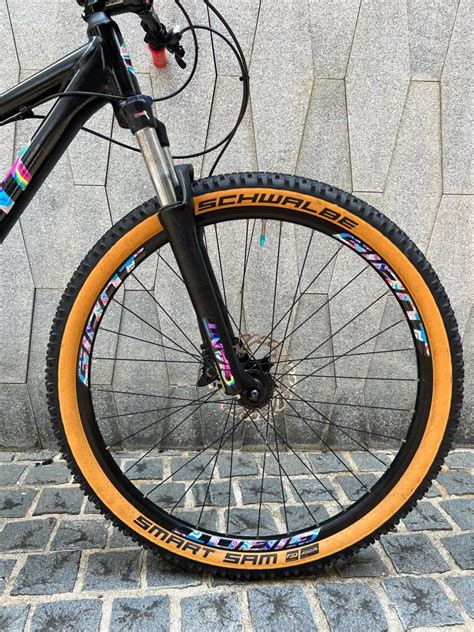 Giant Talon Xc Hardtail Frameset Wheelset Freebies Sports Equipment Bicycles And Parts