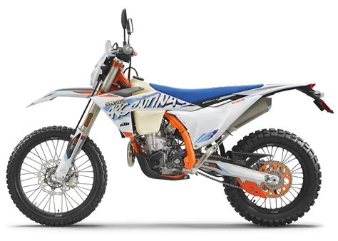 2024 Ktm 500 Exc F Six Days First Look Fast Facts