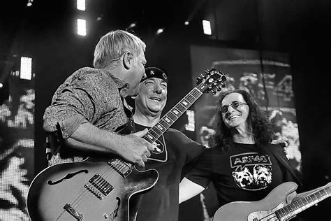 Alex Lifeson Addresses Rush Drummer Replacement Requests After Neil