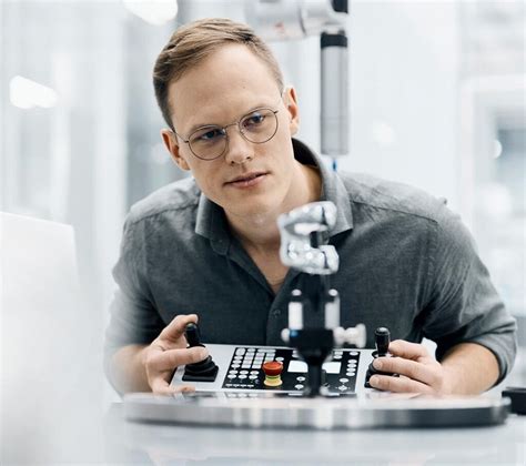 Cnc Machining Tolerances：everything You Need To Know Custom Precision Component Provider Tops