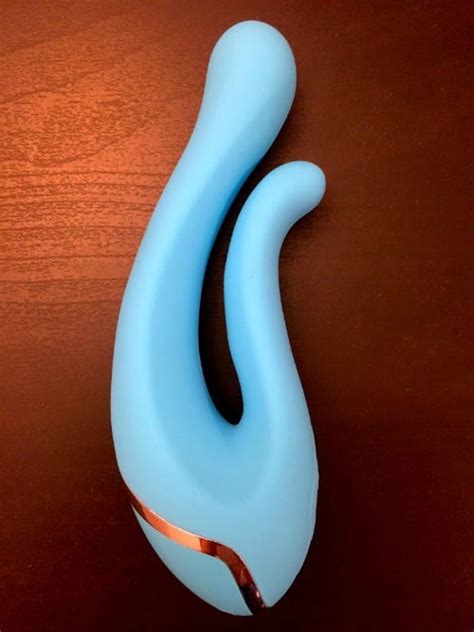 The Genius Sex Toy Allows You To Text And Masturbate Yourtango