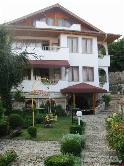 Балчик Вила Кати Вила под наем Къща за гости На море Северно черноморие 11 места Нощувки Бал