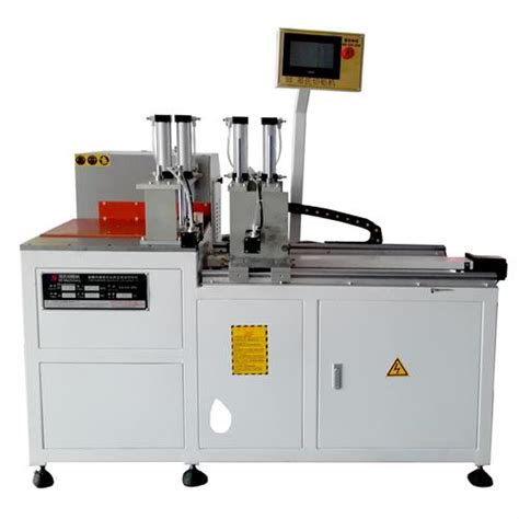 自动铝型材下料机 型材切割机厂家邓氏机械 精度0 1mm 产能可达3万个以上