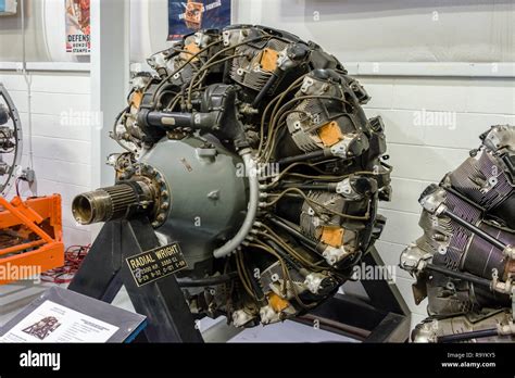 Wright R 3350 Turbo Compound In Lockheed Ec 121 Warning 40 Off