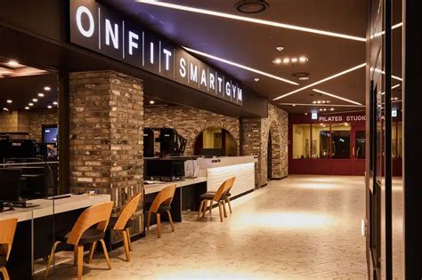 모던하고 깔끔한 350평 헬스장 And 필라테스 인테리어 마포구 상암동