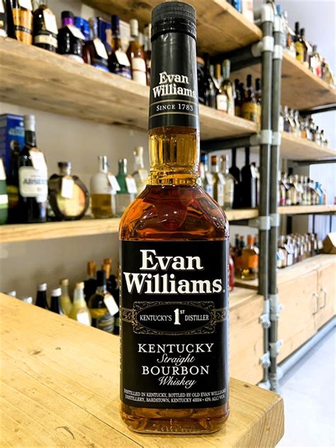 Evan Williams Extra Aged Kentucky Straight Bourbon Whiskey 43 70cl