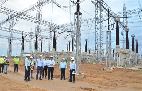 ပြည်ထောင်စုဝန်ကြီး ဦးဉာဏ်ထွန်း ရဲရွာရေအားလျှပ်စစ်ဓာတ်အားပေးစက်ရုံ၏ လျှပ်စစ်ဓာတ်အား ထုတ်လုပ်နေမ