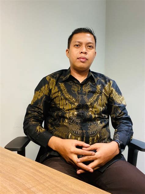 Irpan Maulana Medium