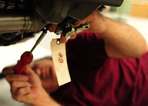 C 17 Engine Build Up So The Birds Can Fly Air Mobility Command Article Display