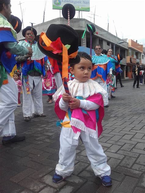 Ecuador Un Hermoso País Andino El Niño De Isinche En Pujilí