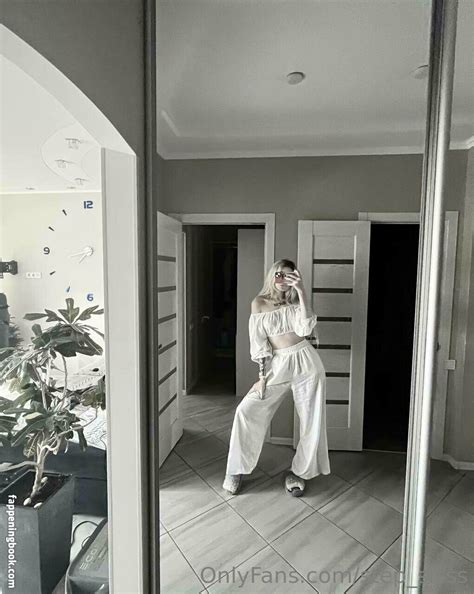 Alicehotxxx Alicexx Nude Onlyfans Leaks Fappening Fappeningbook