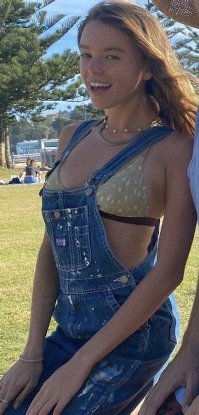 Milly Alcock In 2023 Fair Outfits Beautiful Actresses Celebs