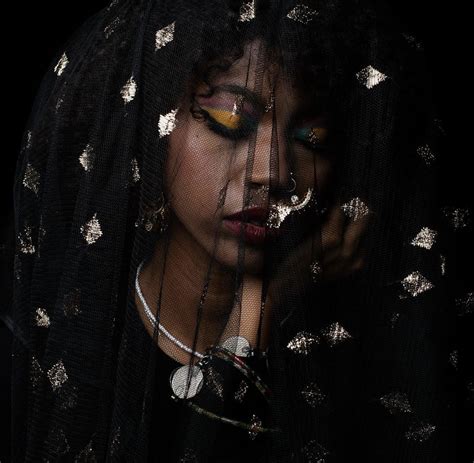 شال تور خوس دوزی لوزی فروشگاه لباس بندری وددو تنوع کامل انواع لباس