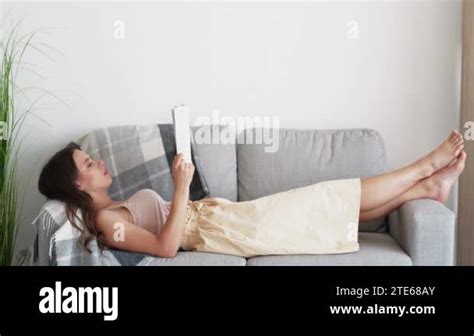 Boring Lesson Meme Woman Annoying Education Stock Video Footage Alamy