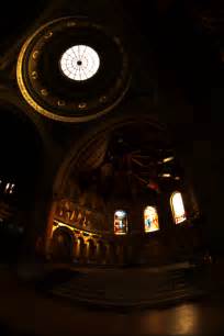 基于fast bilateral filtering 算法的 high dynamic range hdr 图像显示技术。 代码fast bilateral filtering for