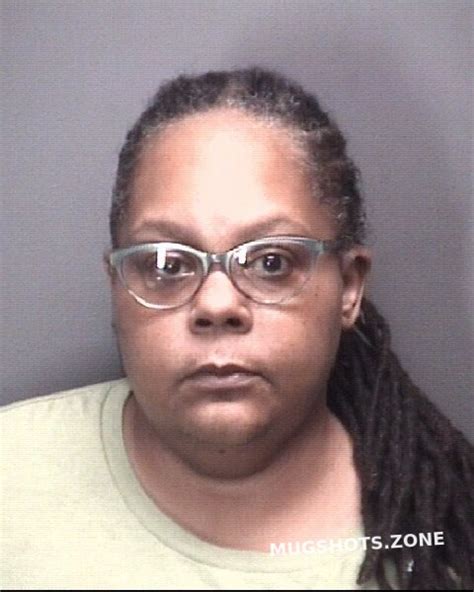 Parks Deandra Althia 09102024 Suffolk Mugshots Zone