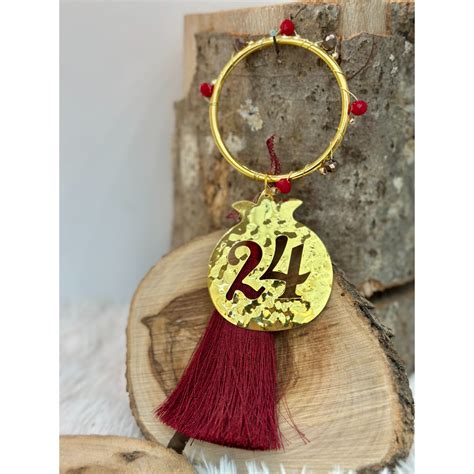 ΧΡΙΣΤΟΥΓΕΝΝΙΑΤΙΚΟ ΓΟΥΡΙ ΣΕ ΚΟΥΤΙ