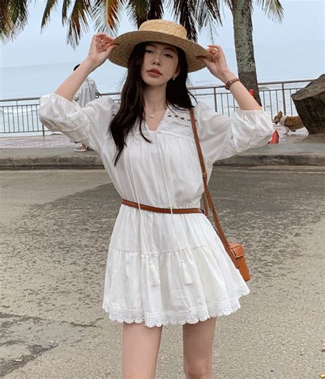 브이루아 고퀄💖★플라워코 보헤미안 미니 화이트 원피스★자외선차단 미니원피스 보헤미안 스타일리쉬 러블리 큐티 데일리 데이트룩 동남아여행 휴양지 휴가지 비치룩 리조트룩