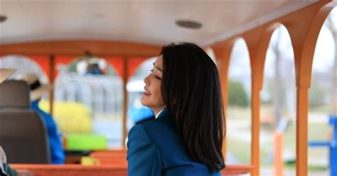 “생사확인과 귀환 힘써야” 김건희 여사 납북자 가족 만나 위로