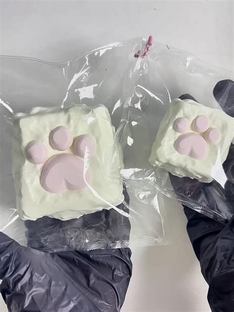 How To Make A Taba Squishy With Mochis 😱🍓 Diy Viral Taba Squishy Tutorial Diy Crafts For