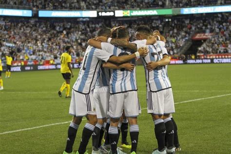 Argentina Emiratos Árabes Unidos El Amistoso Previo Al Mundial Qatar