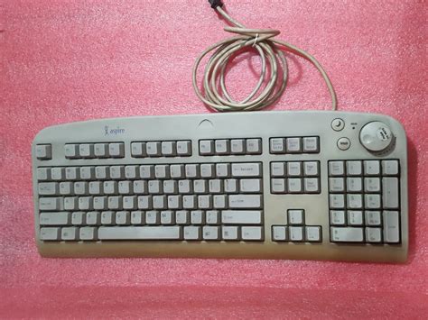 Keyboard Jadul Acer Aspire Elektronik Bagian Komputer Aksesoris Di Carousell