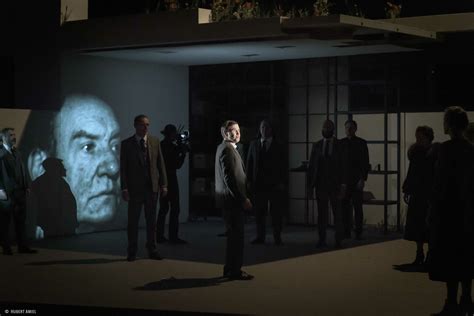 Le procès de Franz Kafka au Théâtre des Martyrs Le Suricate