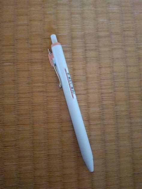ユニボールワン限定 Umns38 Bwa（三菱鉛筆）の口コミ・レビュー・評判、評価点数 ものログ