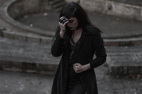 Premium Photo Young Female Model Posing On Steps