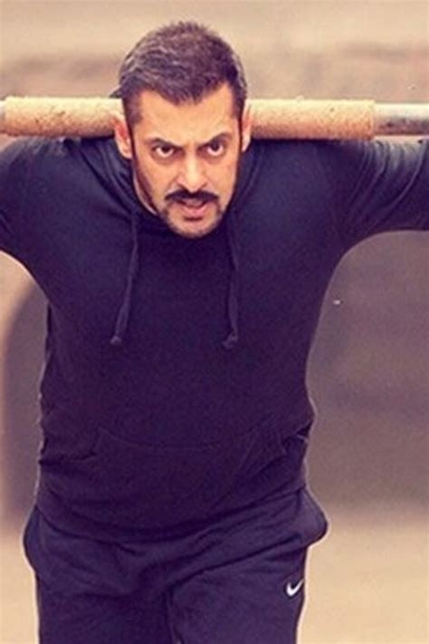 Sultan Get Latest Buzz Updates Gossip Photos And Videos