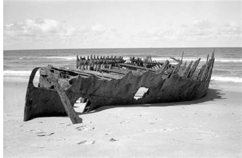 Shipwrecks Slow Farewell Removal Of Steamer Ongoing