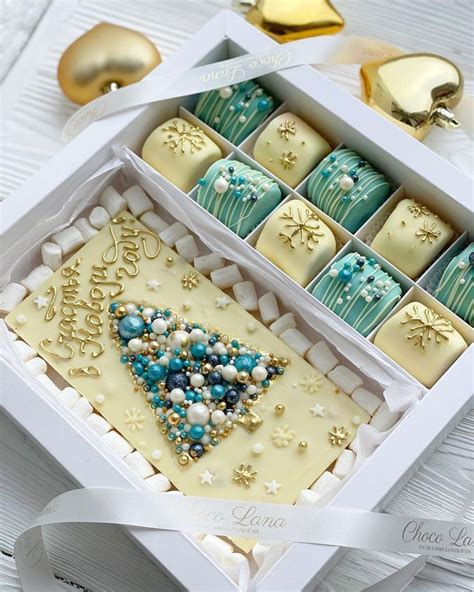 New Year Chocolate Шоколад Сладости в шоколаде Шоколадные украшения