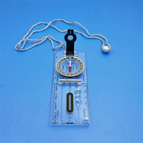 指南针地图比例尺户外旅行求生用品 比例尺地图指南指北针 带挂绳 阿里巴巴