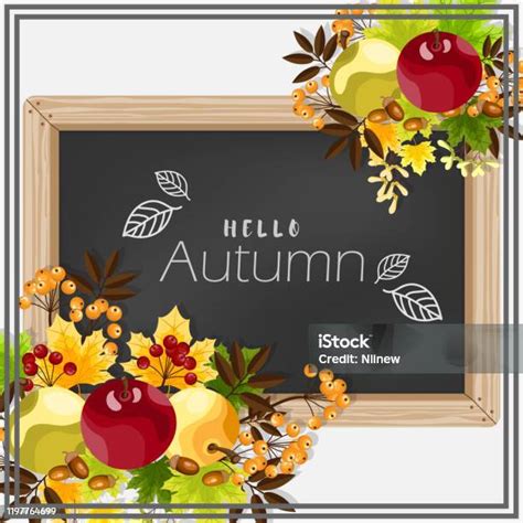 가을 배경 가을 배경 에 안녕하세요 가을 텍스트 칠판에 단풍 도토리 딸기와 사과 프레임 벡터 그림입니다 10월에 대한 스톡 벡터 아트 및 기타 이미지 Istock