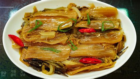 앞으로 새콤한 묵은지는 그냥 볶지 말고 꼭 이렇게 만들어 보세요 정말 장난 아닙니다💗 Youtube
