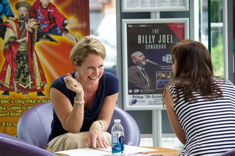 How To Write A Killer Covering Letter Ten2two