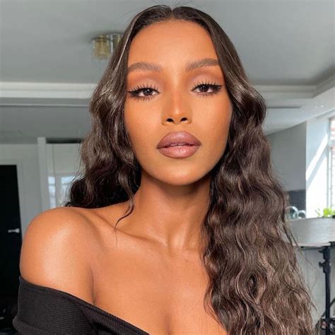 Perfect Make Up For A Date Night Glamsquad Magazine