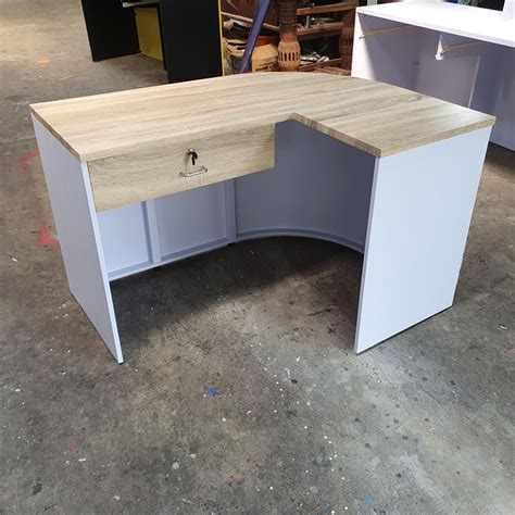 โรงงานผลิตเคาน์เตอร์ไม้ราคาถูก จำหน่ายเคาน์เตอร์ชงกาแฟ เคาน์เตอร์